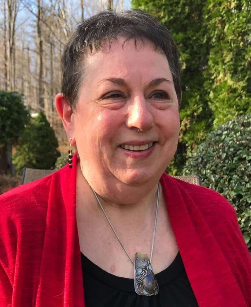Lisa Schwaber | Sanctuary Retreat Center Team